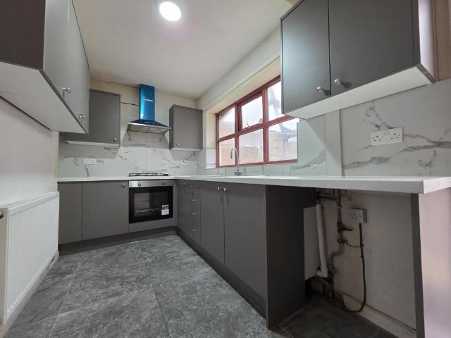 2 bedroom house to rent