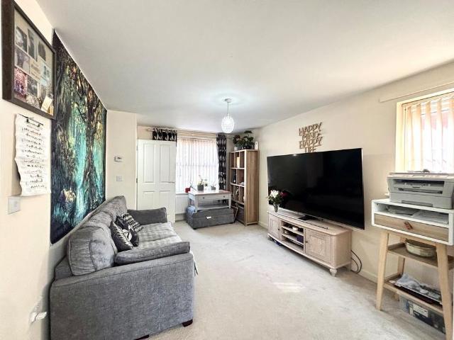 2 bedroom house to rent