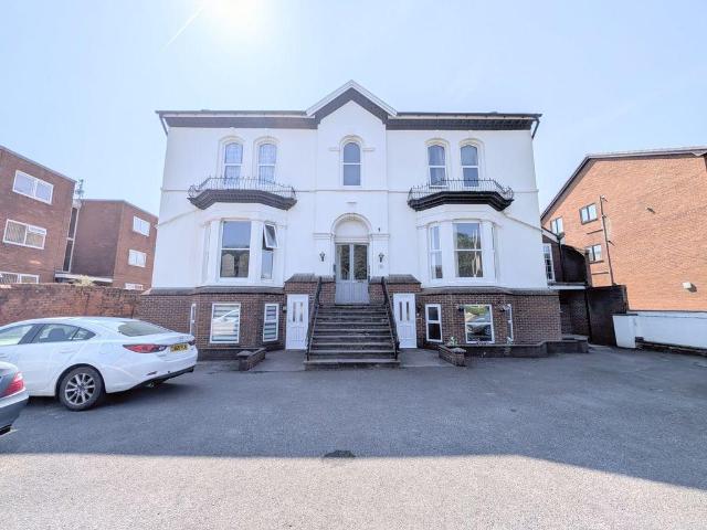 2 bedroom house to rent