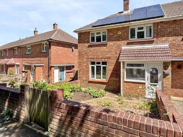 2 bedroom house to rent
