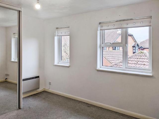 2 bedroom house to rent