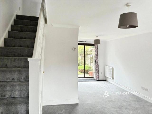 2 bedroom house to rent