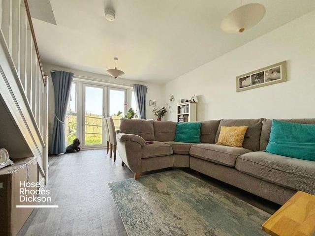 2 bedroom house to rent