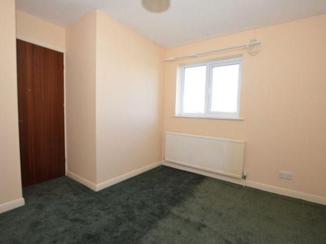 2 bedroom house to rent