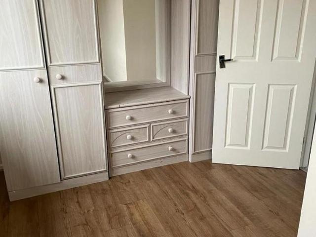 2 bedroom house to rent