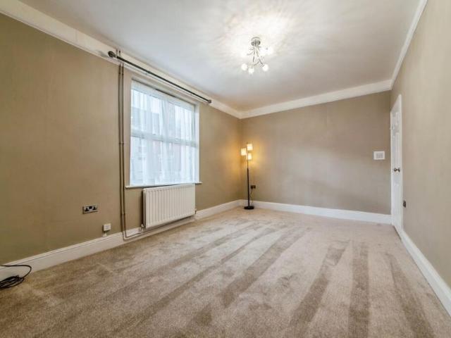 2 bedroom house to rent