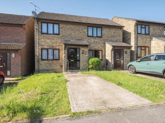 2 bedroom house to rent