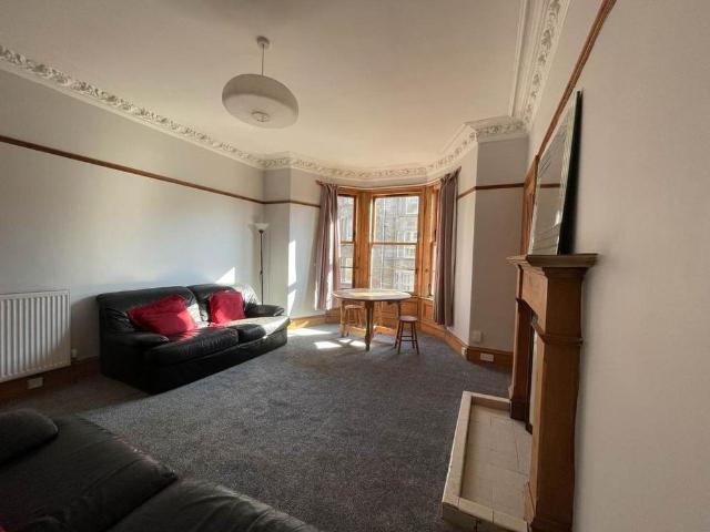 2 bedroom house to rent