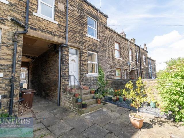 2 bedroom house to rent