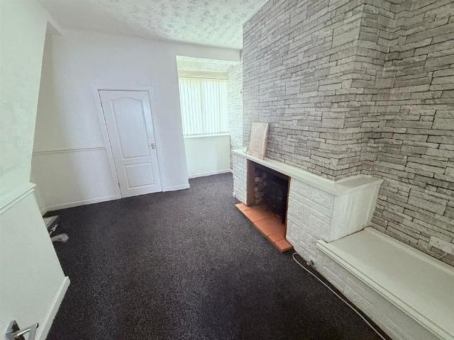 2 bedroom house to rent