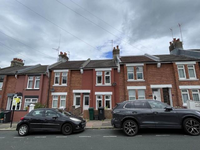 2 bedroom house to rent