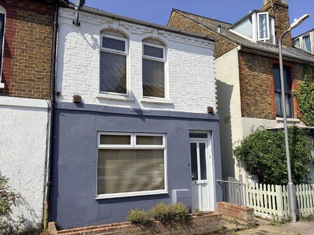 2 bedroom house to rent