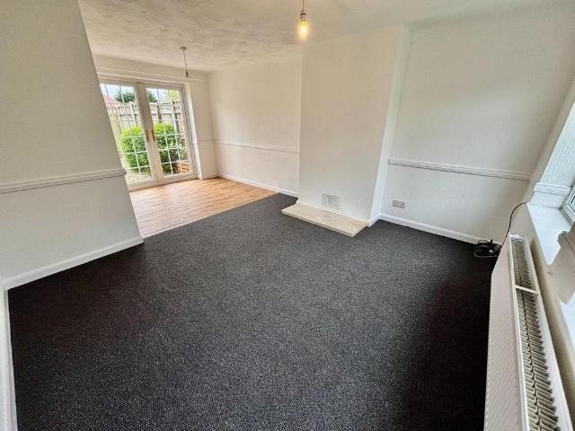 2 bedroom house to rent