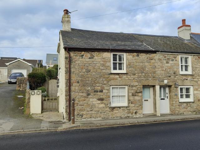 2 bedroom house to rent
