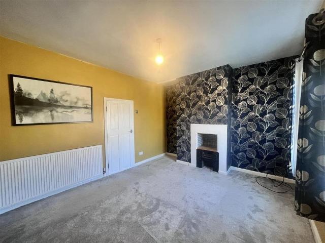 2 bedroom house to rent