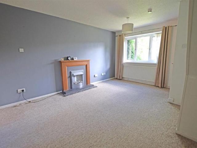 2 bedroom house to rent