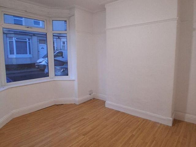 2 bedroom house to rent