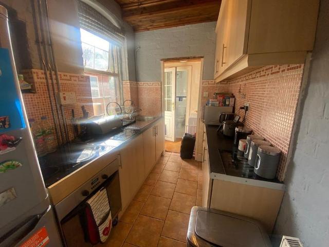 2 bedroom house to rent