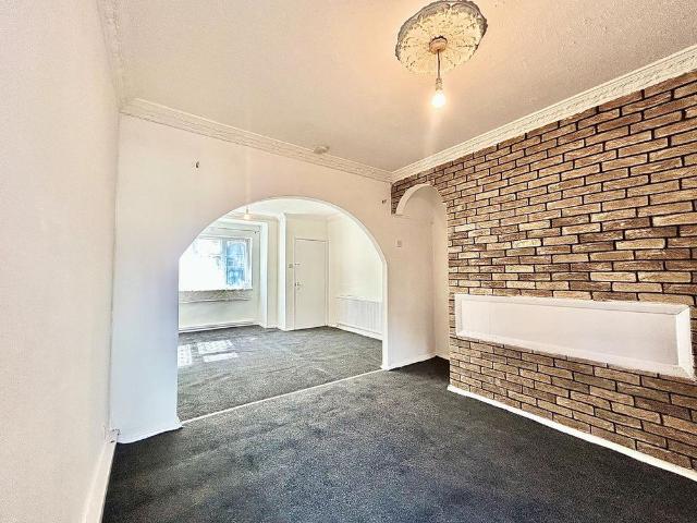 2 bedroom house to rent