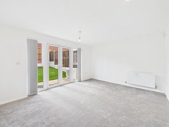 2 bedroom house to rent