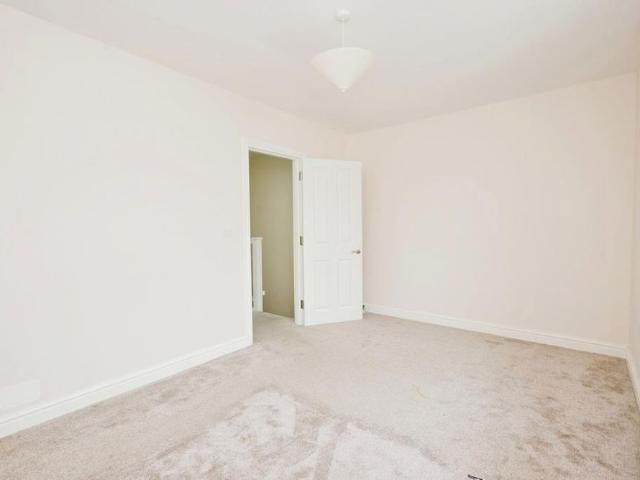 2 bedroom house to rent