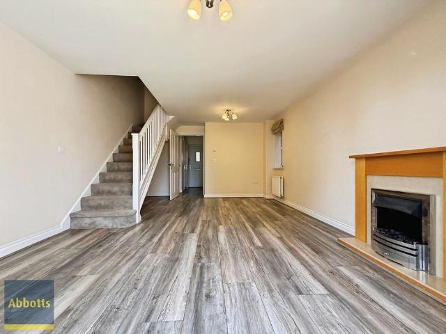 2 bedroom house to rent