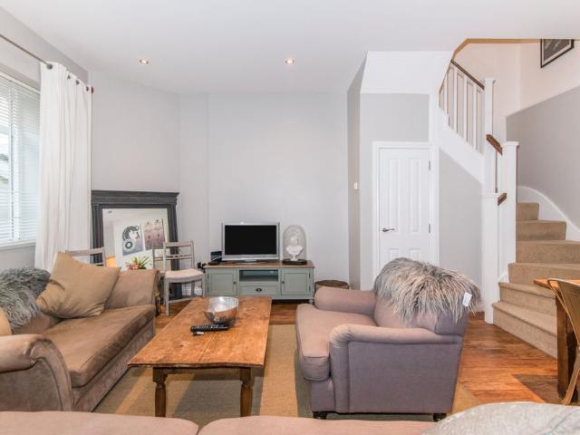 2 bedroom house to rent