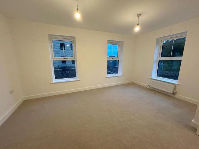 2 bedroom house to rent