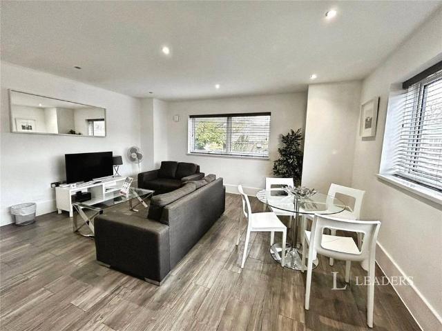 2 bedroom house to rent