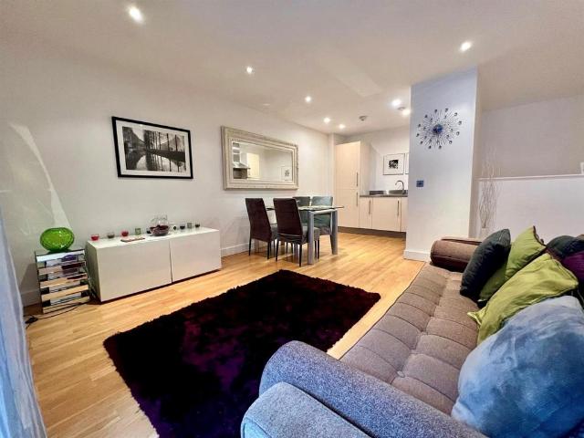 2 bedroom house to rent