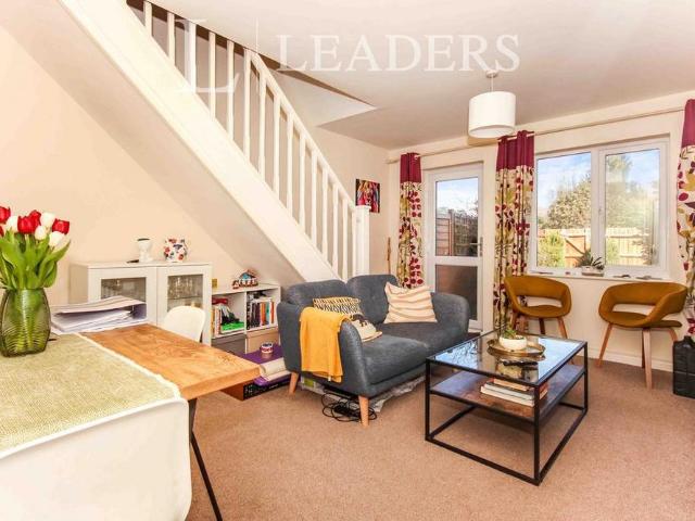2 bedroom house to rent