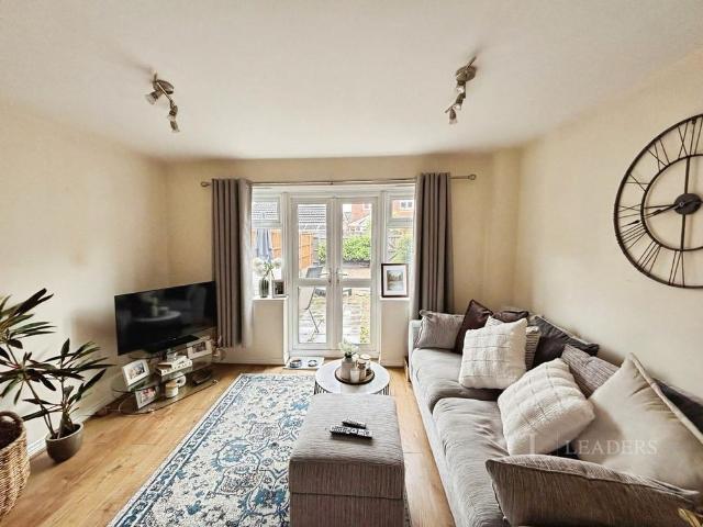 2 bedroom house to rent