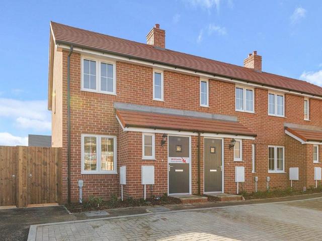 2 bedroom house to rent