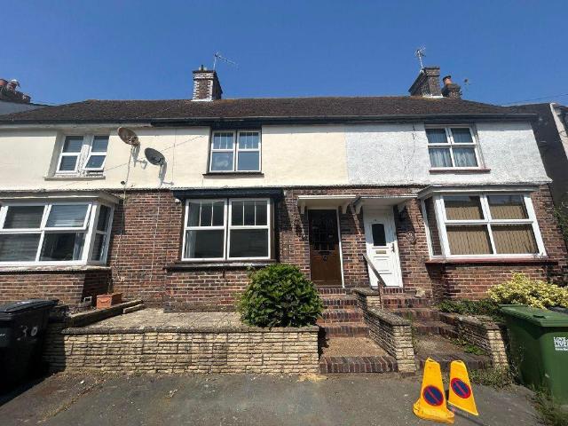 2 bedroom house to rent