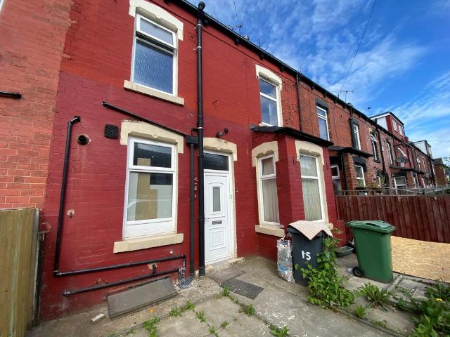 2 bedroom house to rent