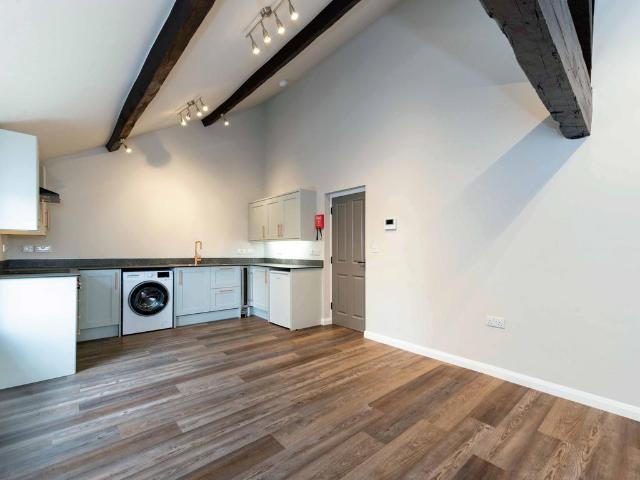 2 bedroom house to rent