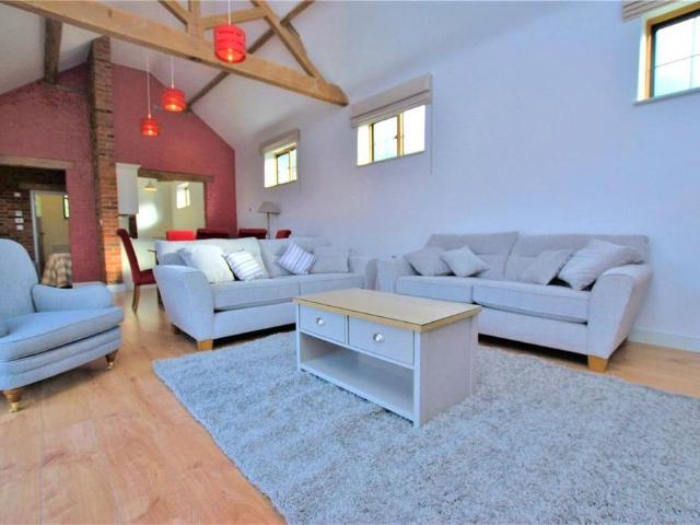 2 bedroom house to rent