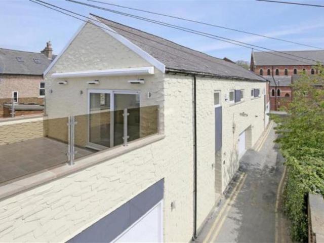 2 bedroom house to rent