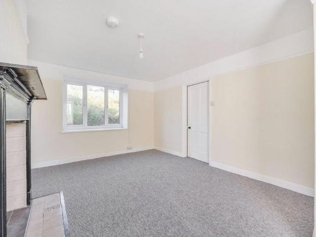 2 bedroom house to rent
