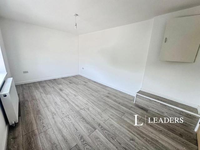 2 bedroom house to rent