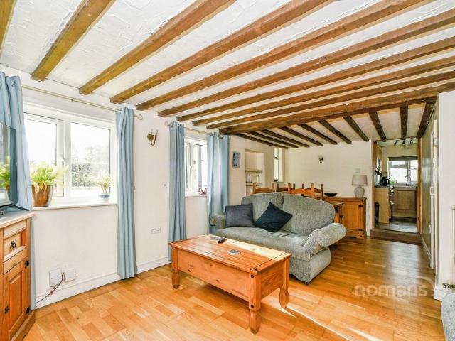 2 bedroom house to rent