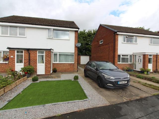 2 bedroom house to rent