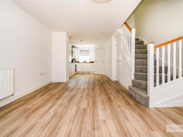 2 bedroom house to rent