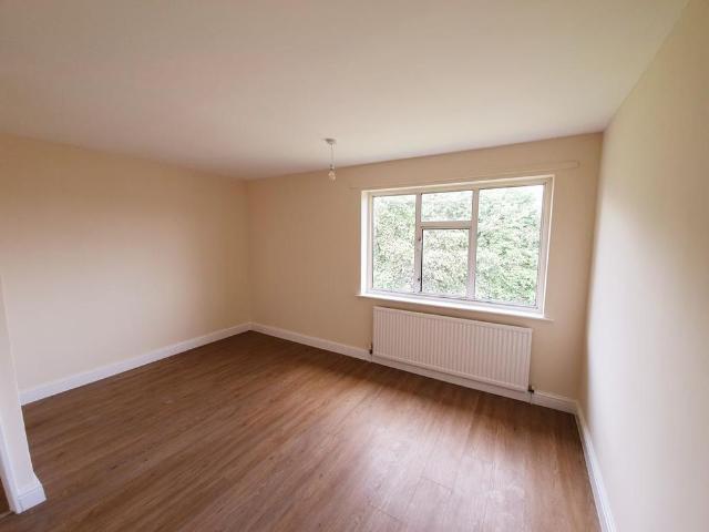 2 bedroom house to rent