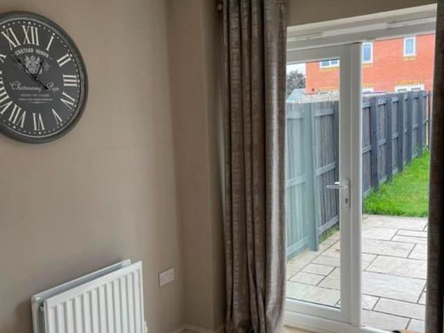 2 bedroom house to rent