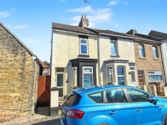 2 bedroom house to rent
