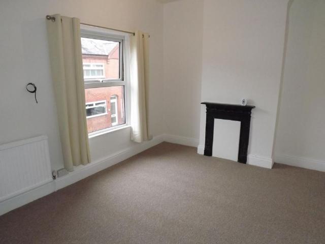 2 bedroom house to rent