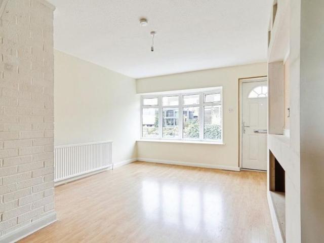 2 bedroom house to rent