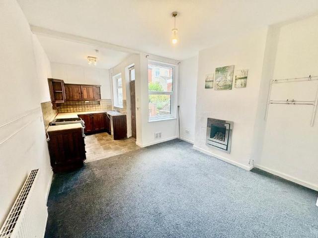2 bedroom house to rent