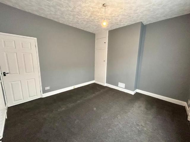 2 bedroom house to rent